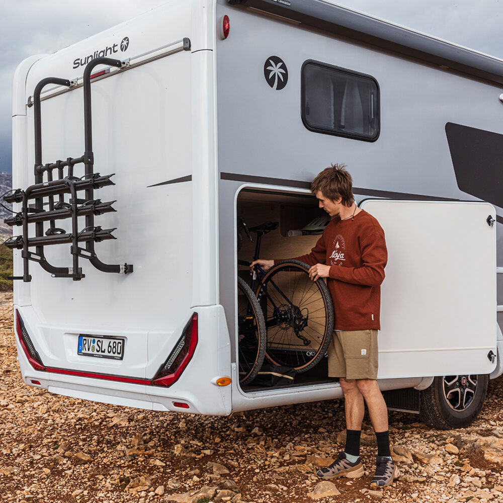 Low Profile motorhomes Adventure - Sunlight